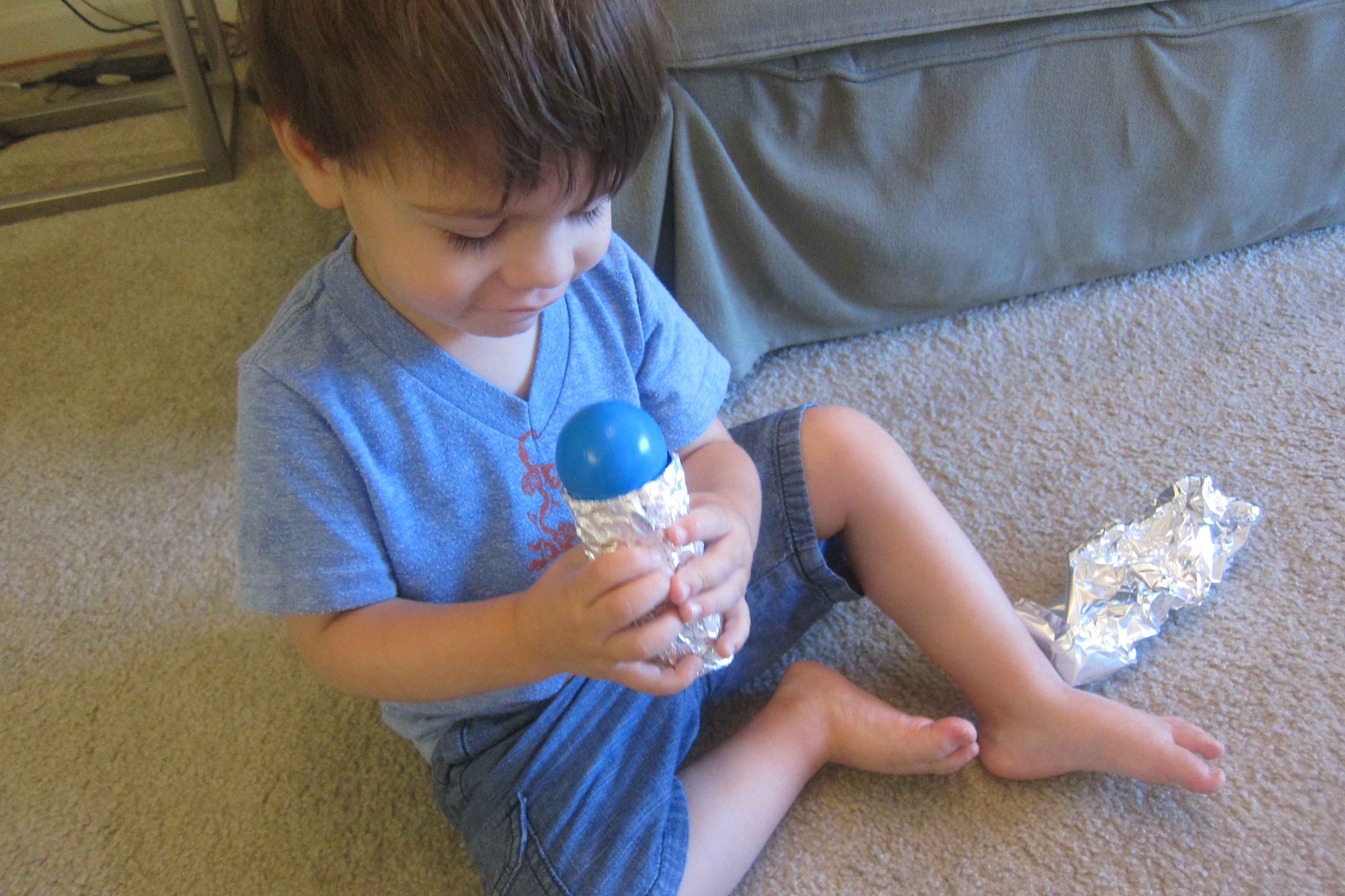 Microphone Craft – joyful parenting