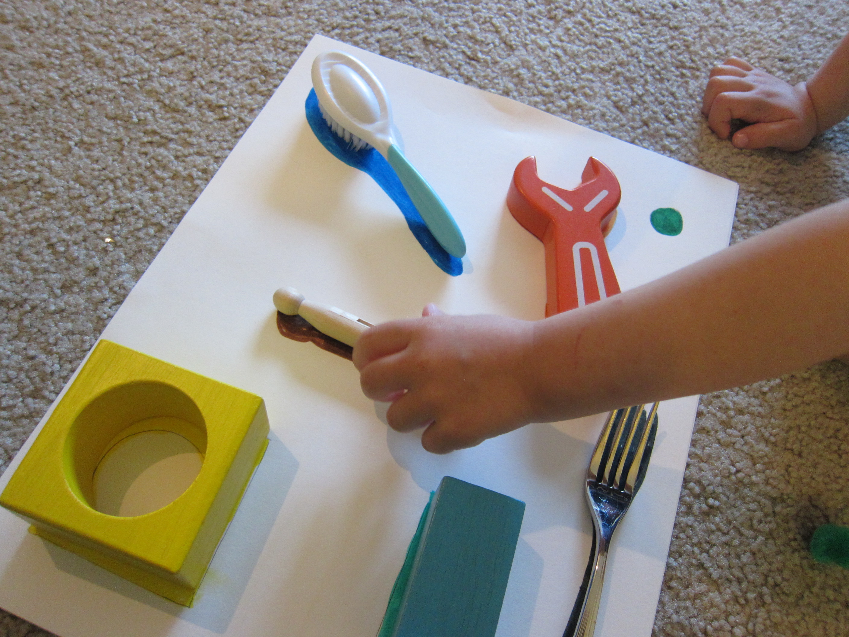Shadow Puzzles – joyful parenting