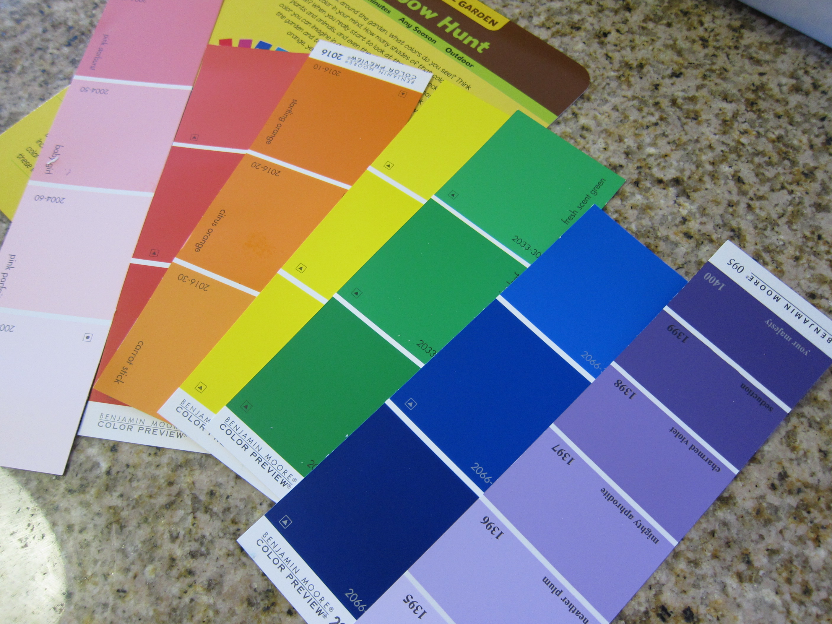 Rainbow Hunt – joyful parenting