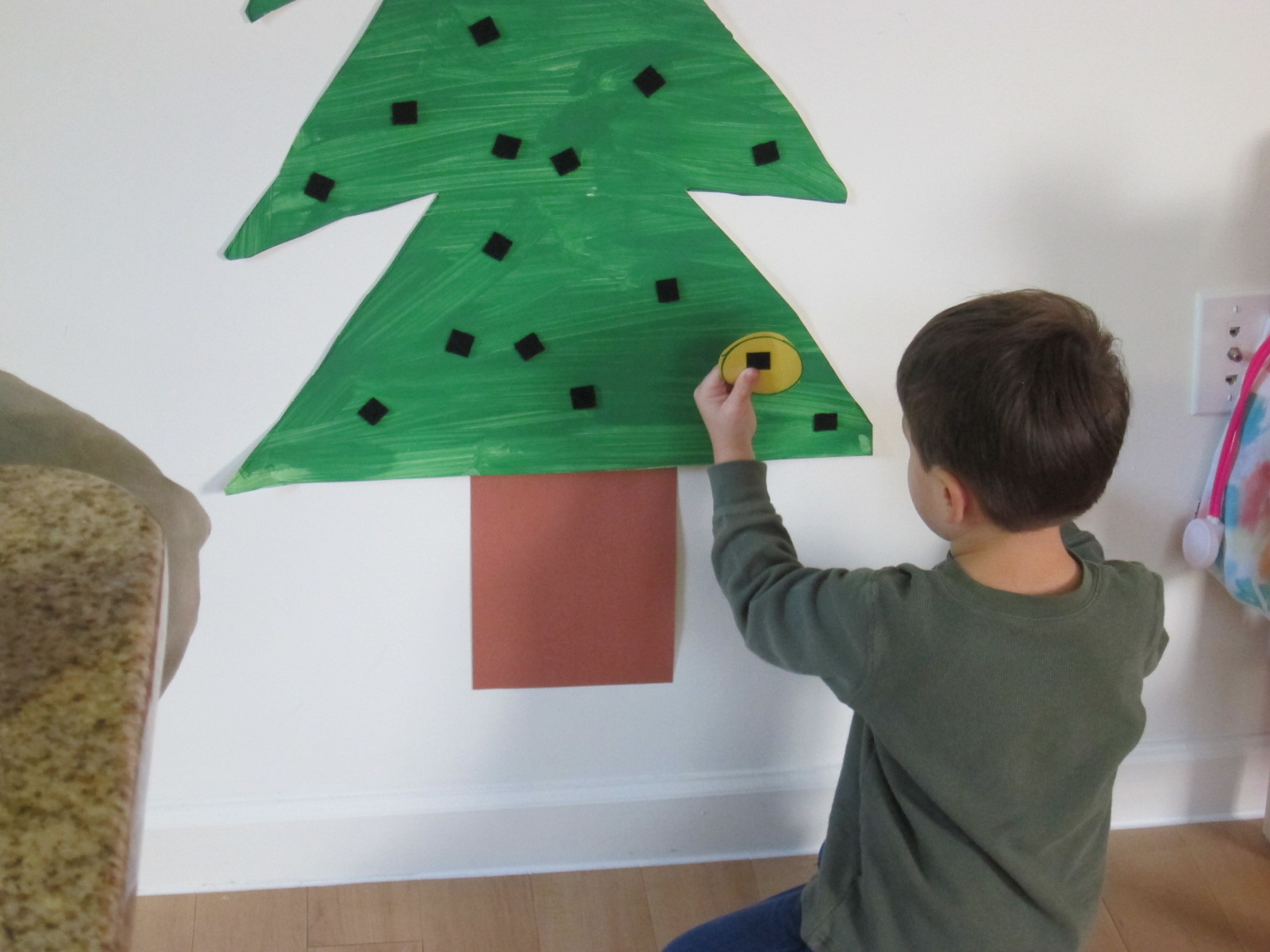 Cardboard Learning Tree – joyful parenting