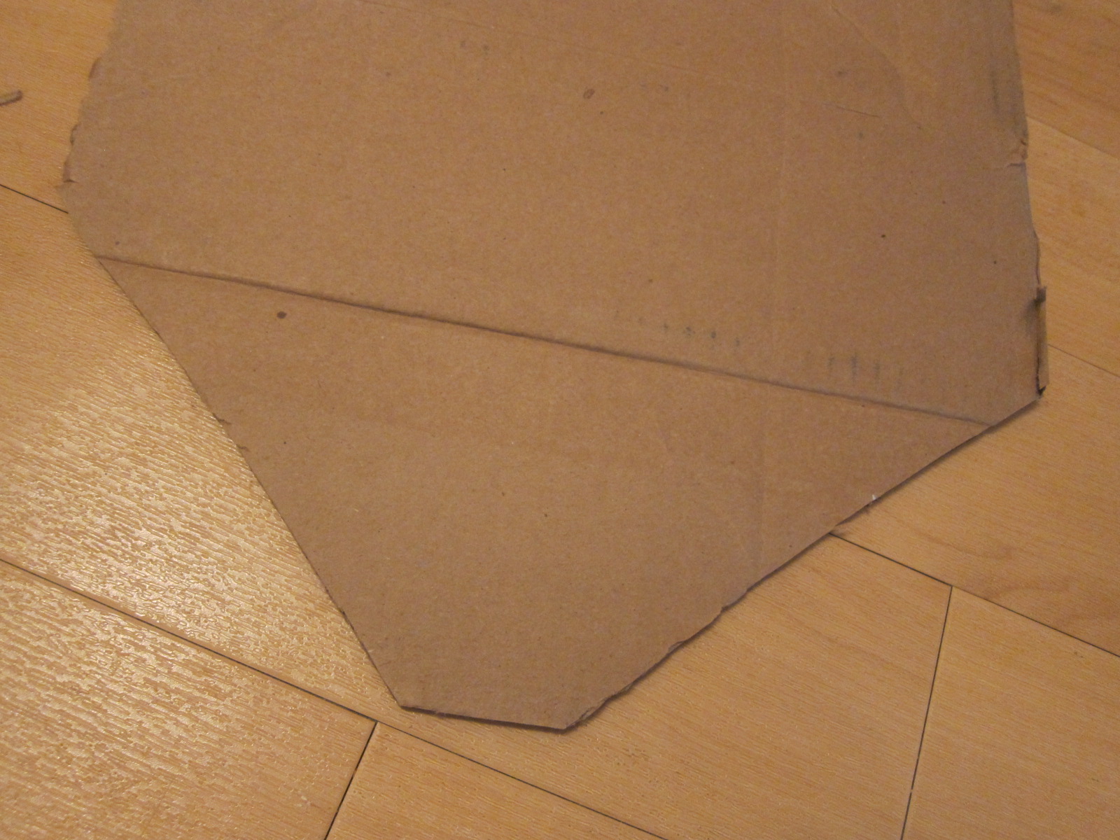 DIY Shield & Coat of Arms – joyful parenting