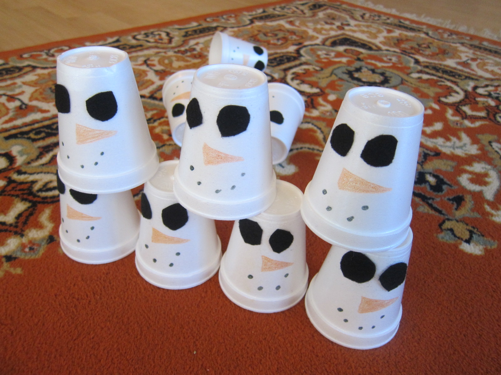 Snowman Stacking Cups – joyful parenting