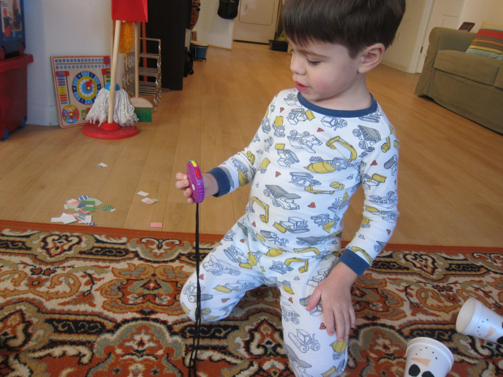Snowman Stacking Cups – joyful parenting