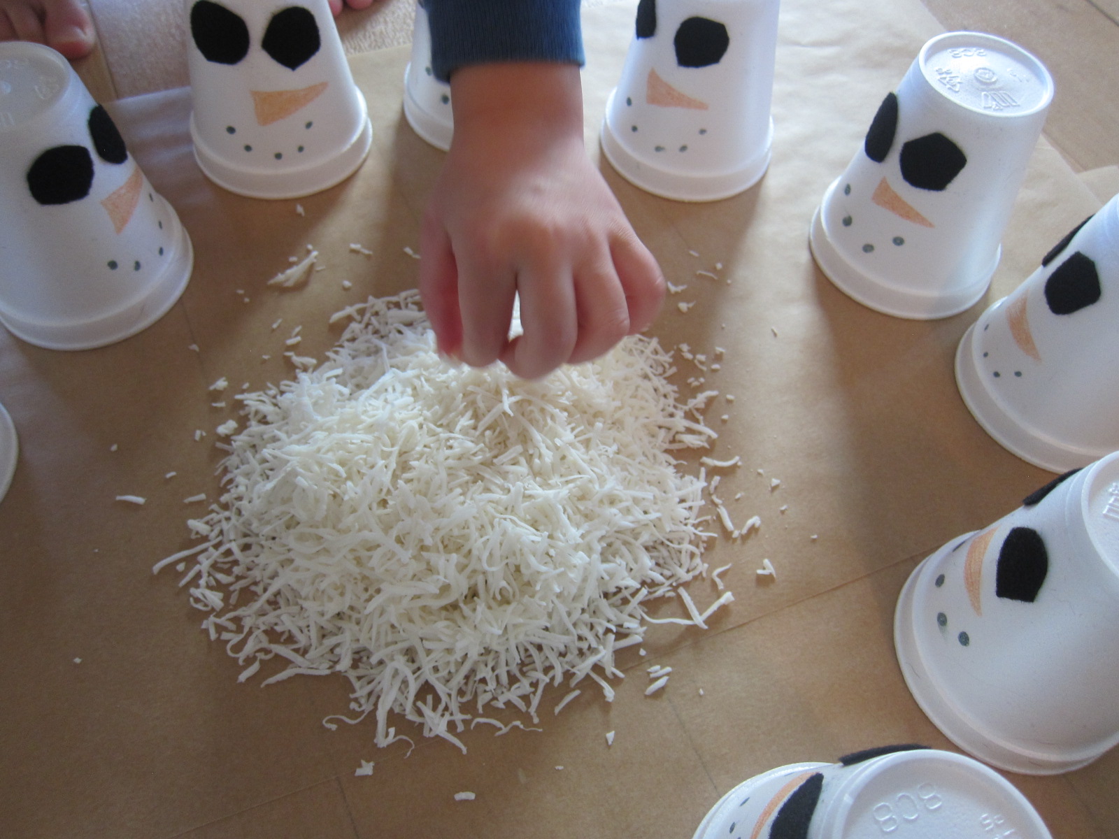 Snowman Stacking Cups – joyful parenting