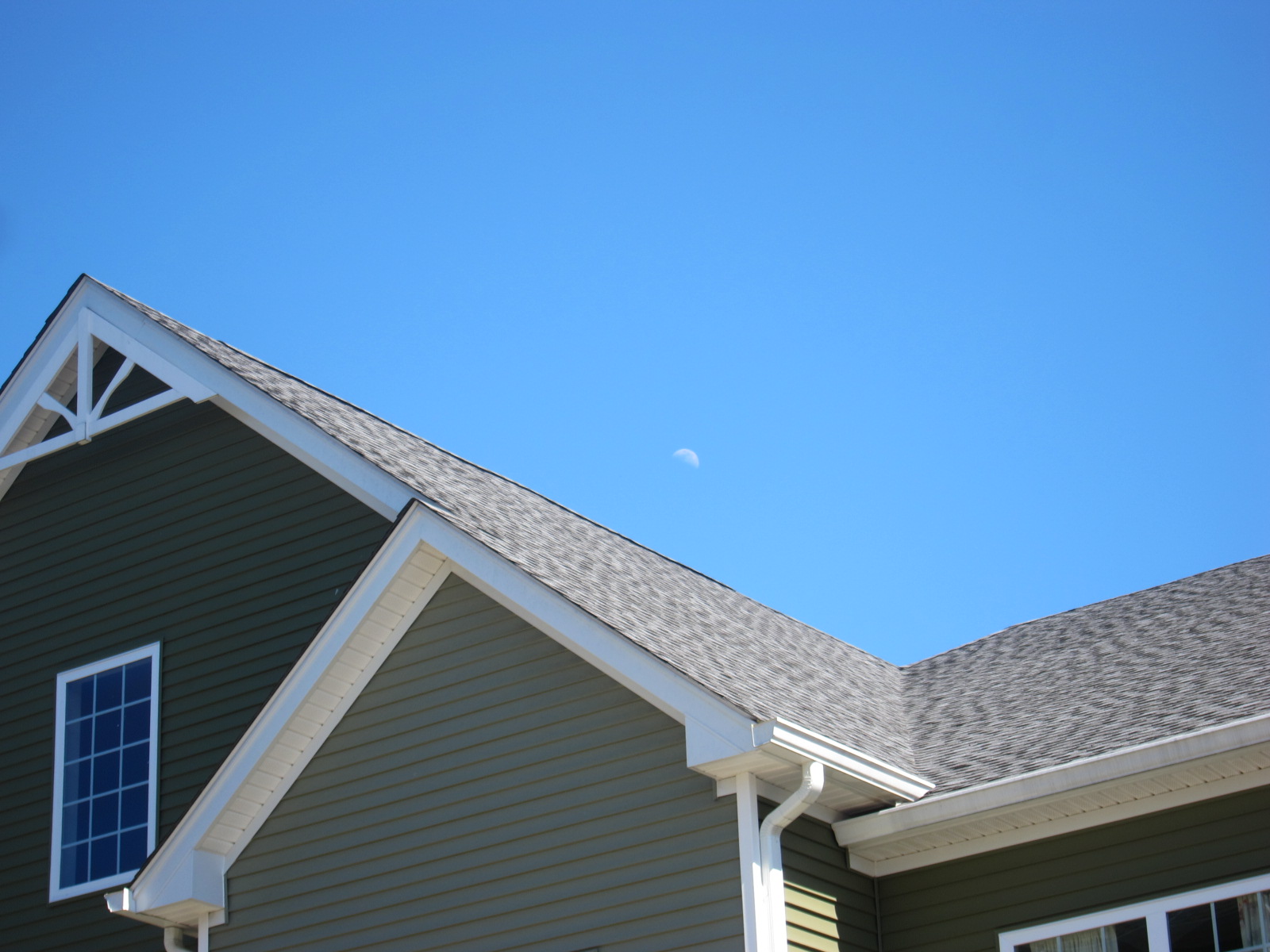 Track the Moon – joyful parenting