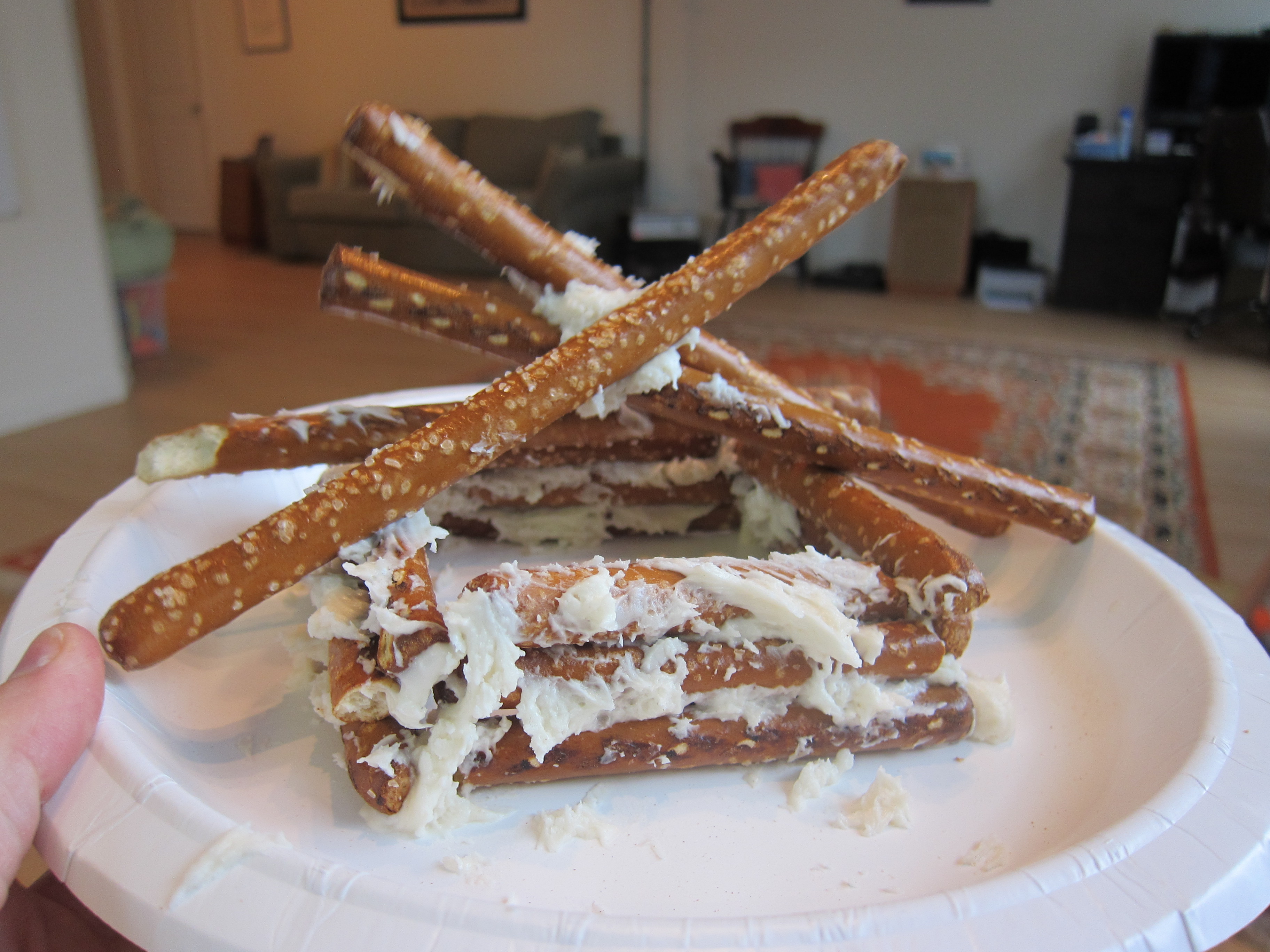Pretzel Log Cabin – joyful parenting