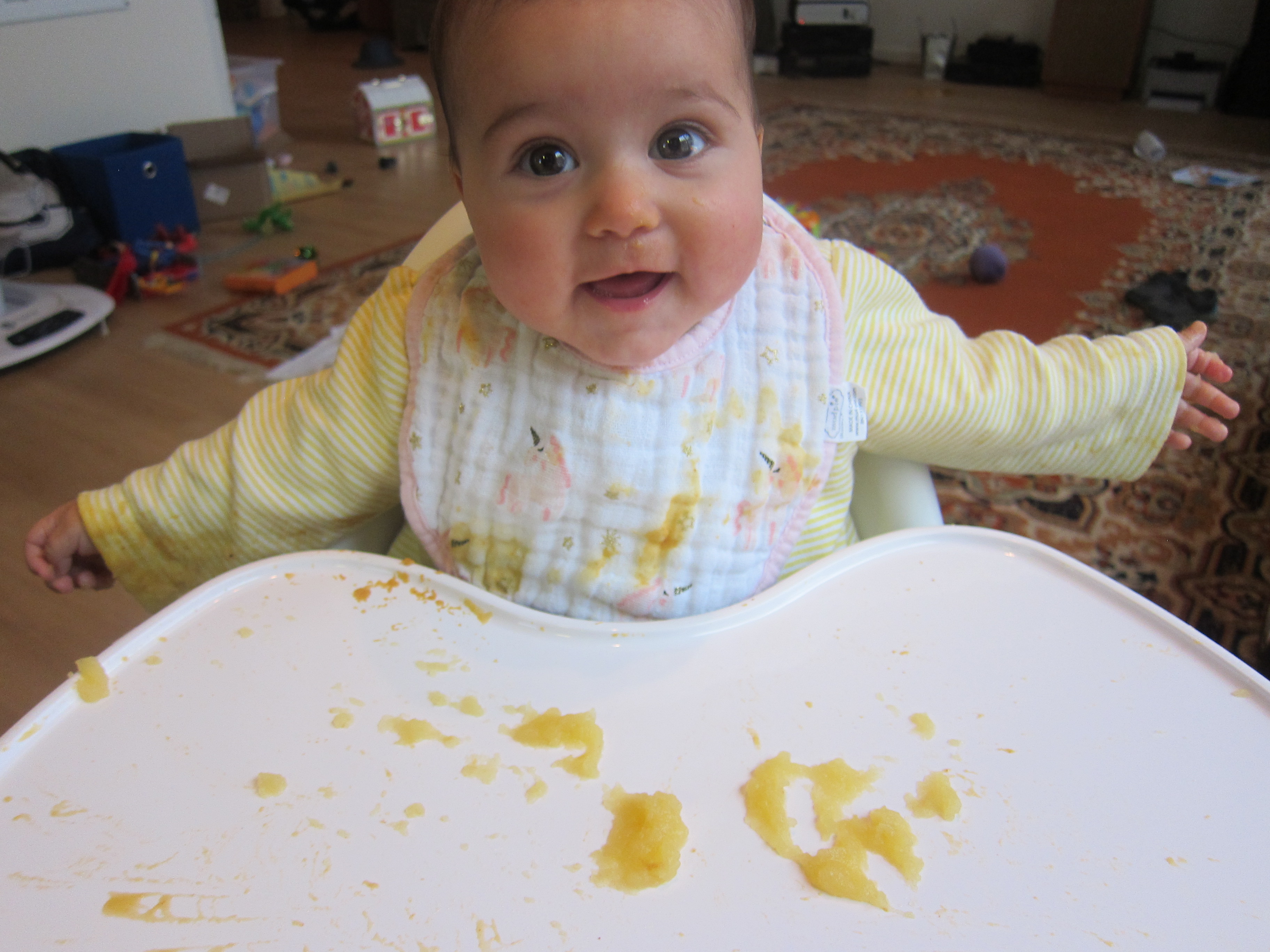 Apple Fingers (and More Food Exploration) – joyful parenting