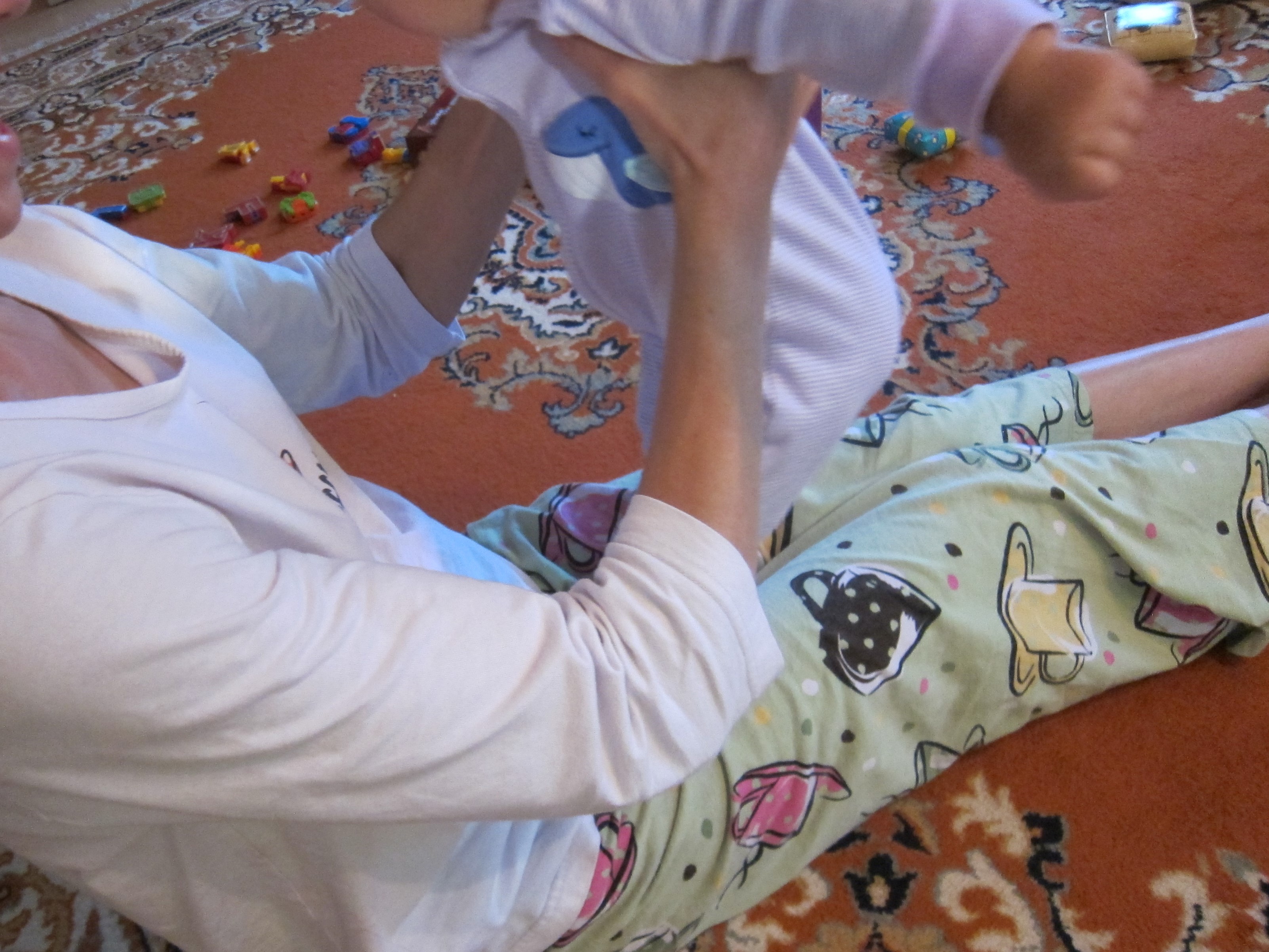 Baby Squats and Mama Bench Presses – joyful parenting