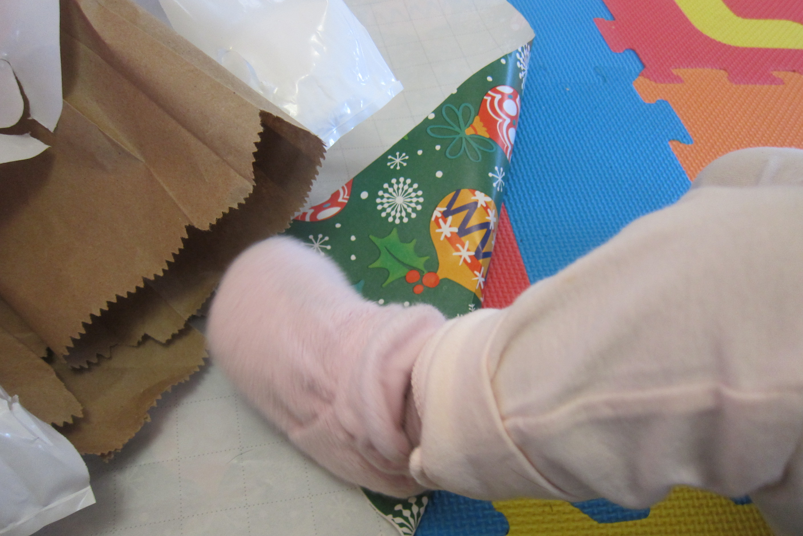 Crinkle, Crunch – joyful parenting