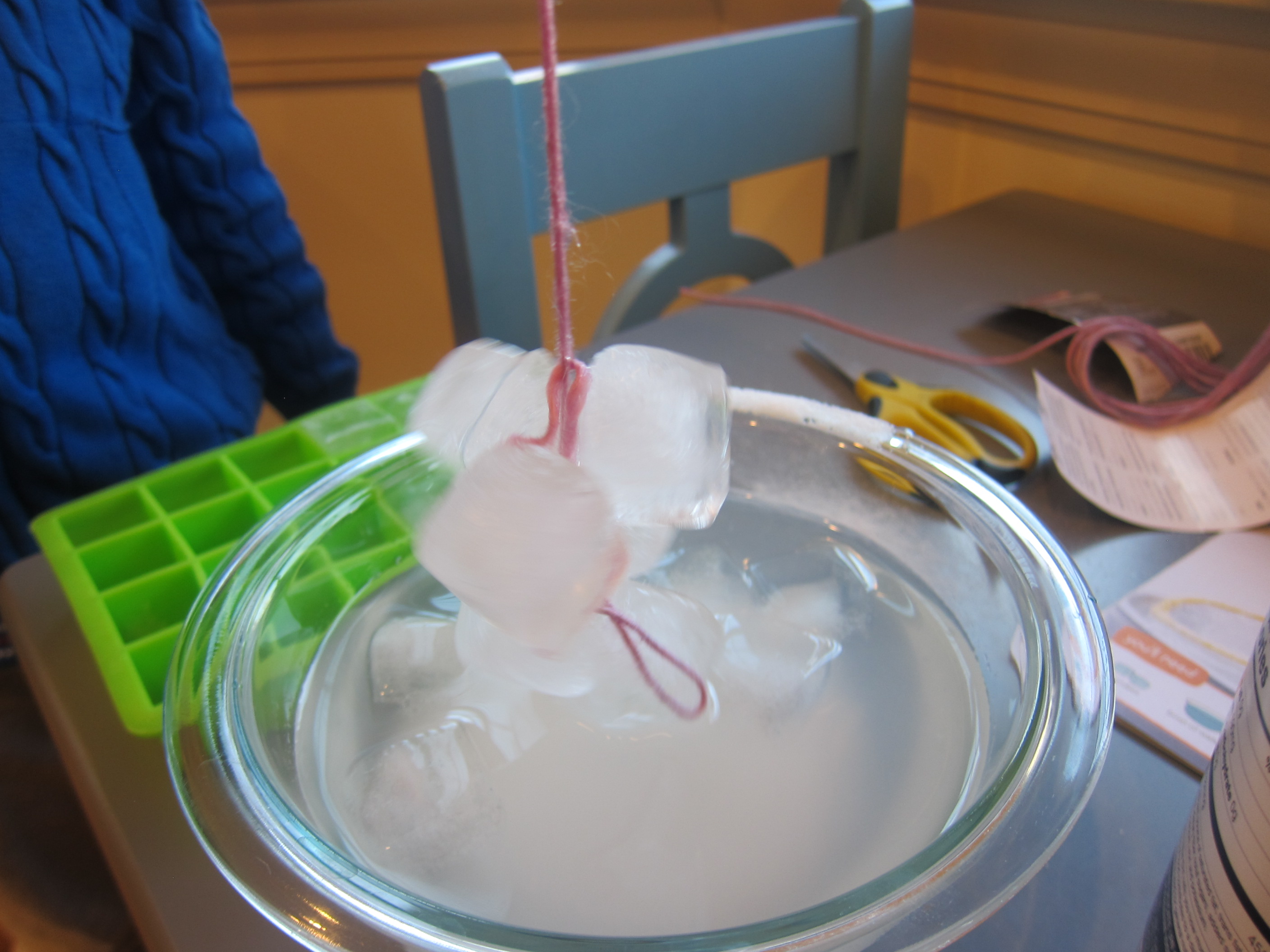 Sticky String – joyful parenting