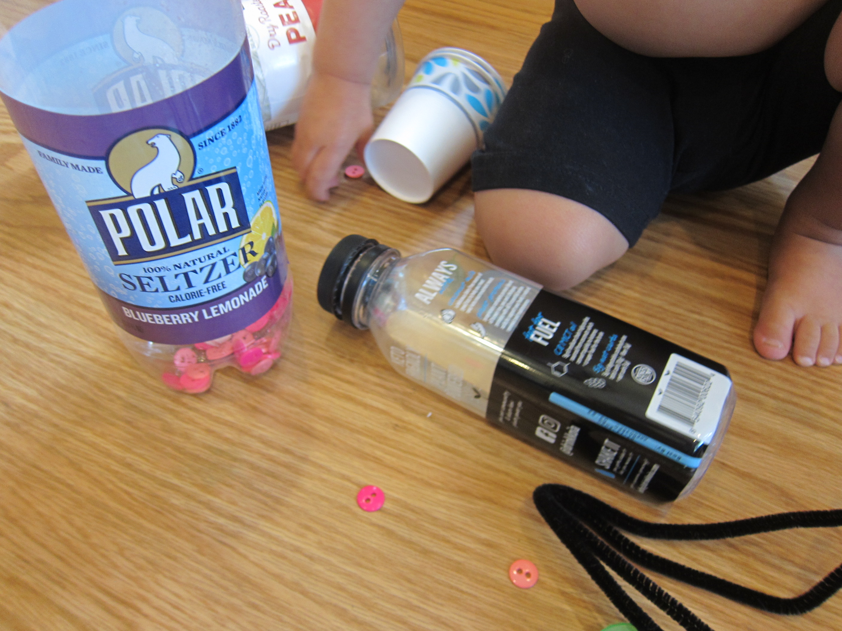 Five Activities with Bottles and Lids – joyful parenting
