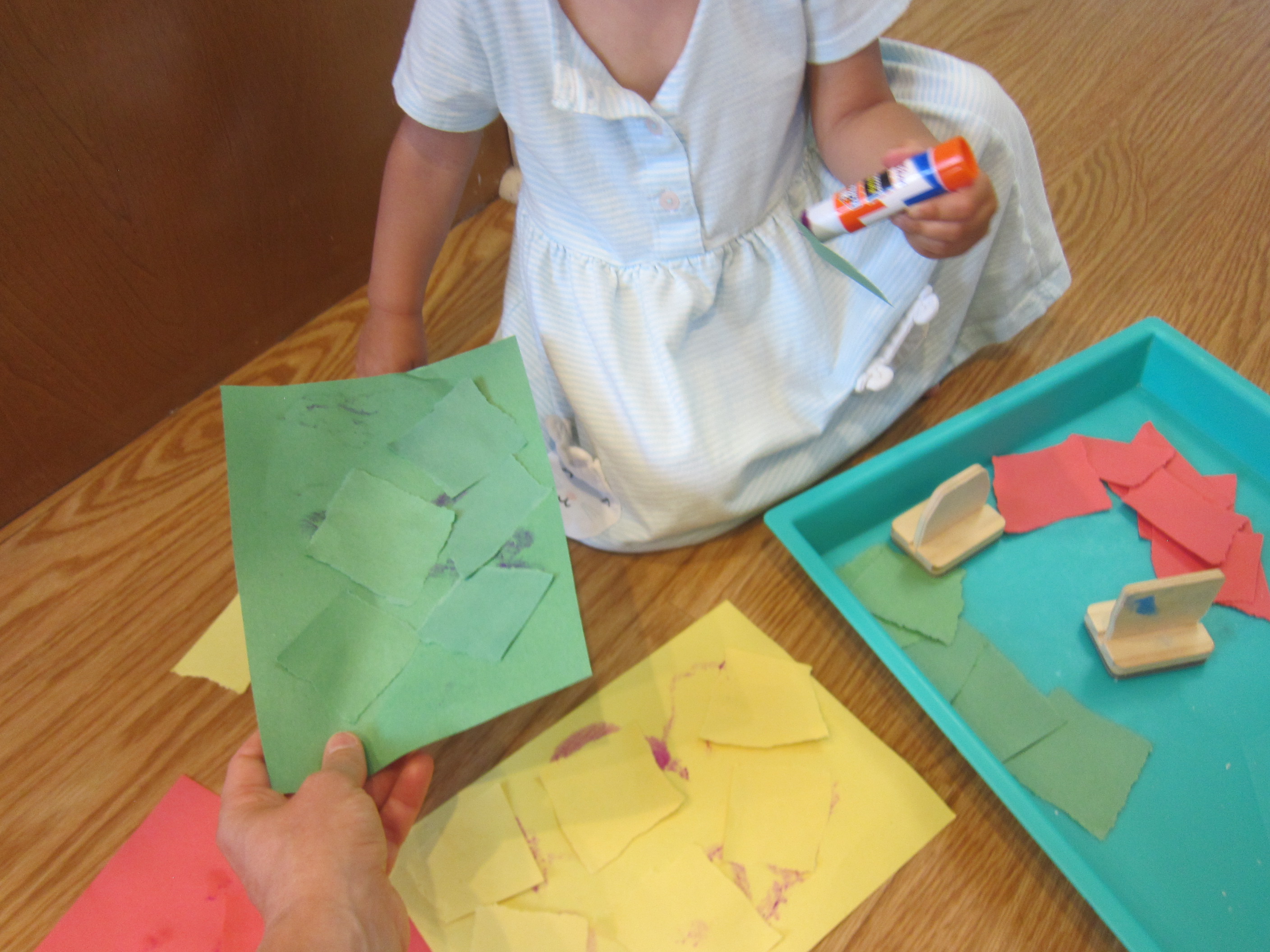 Super Simple Color Collage – joyful parenting