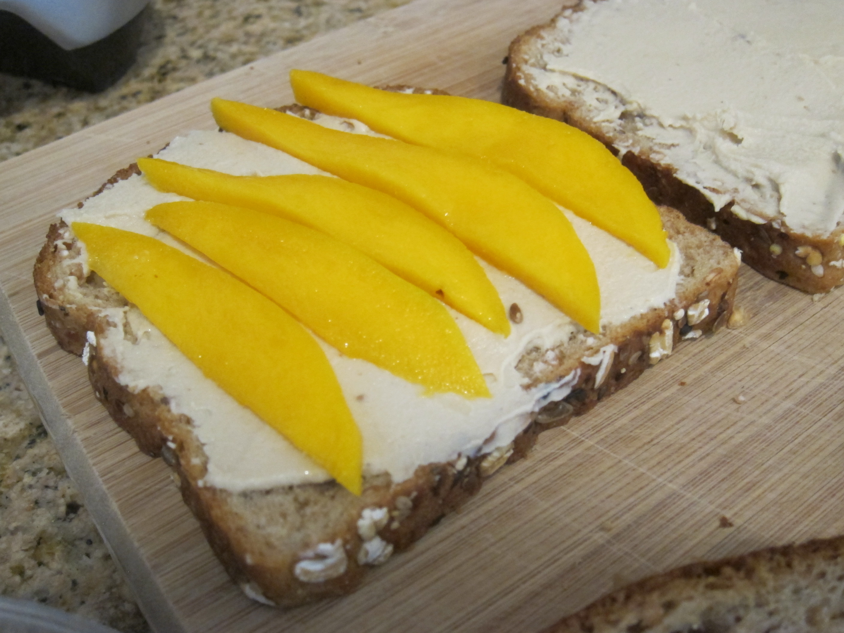 Hummus & Mango Sandwich – joyful parenting