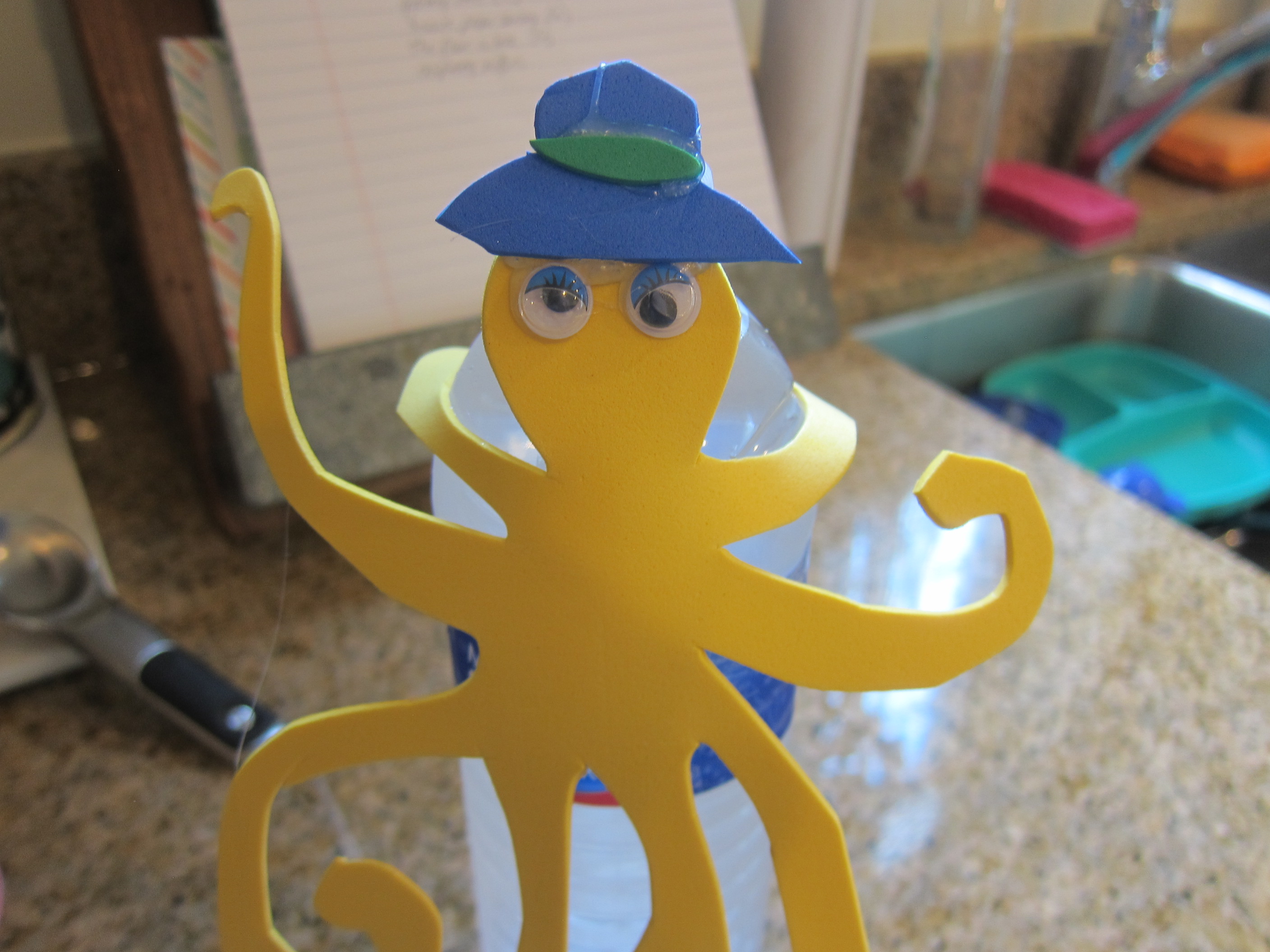 Octopus Bottle Buddies – joyful parenting