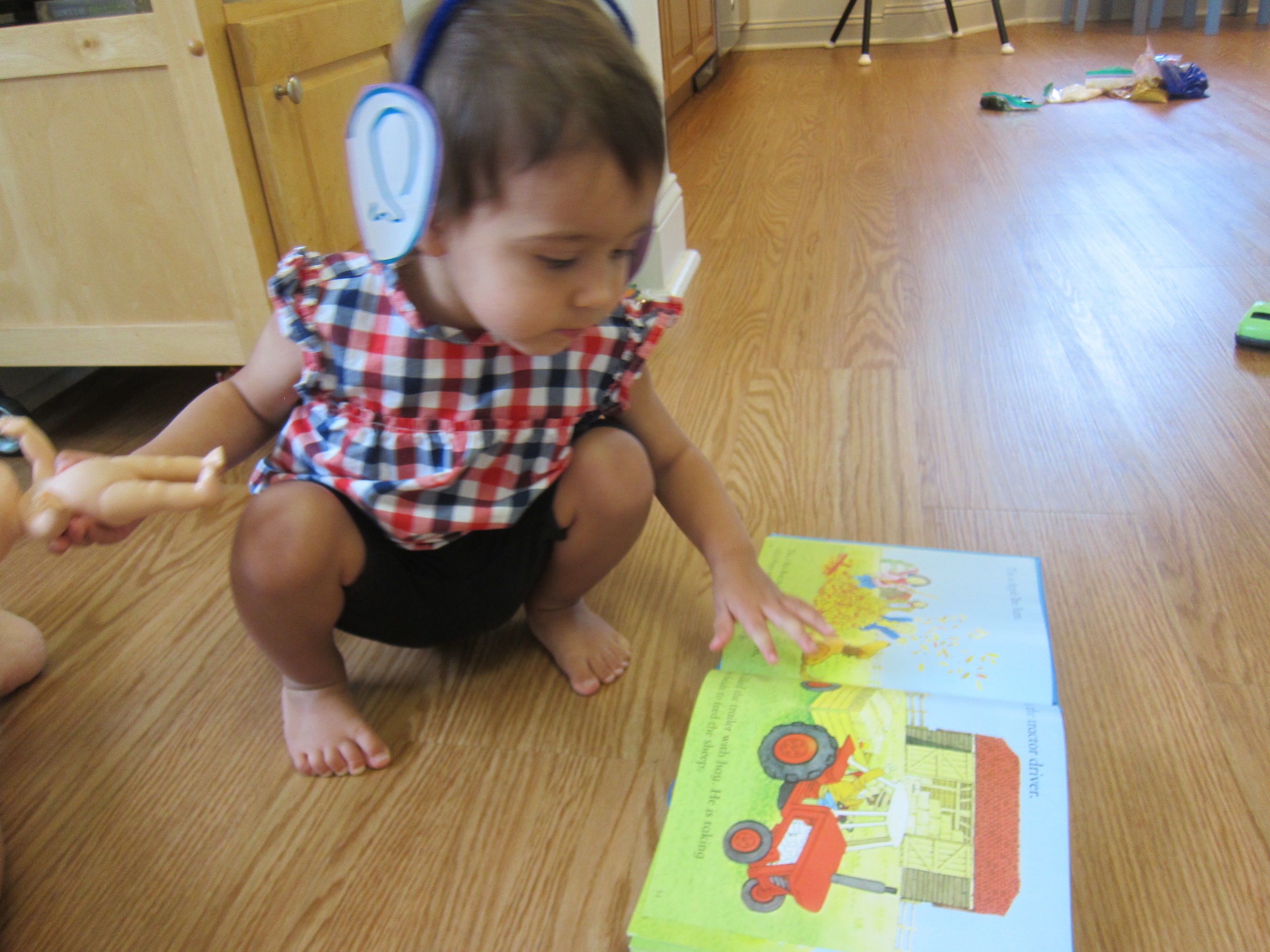 Silly Listening Ears Craft – joyful parenting