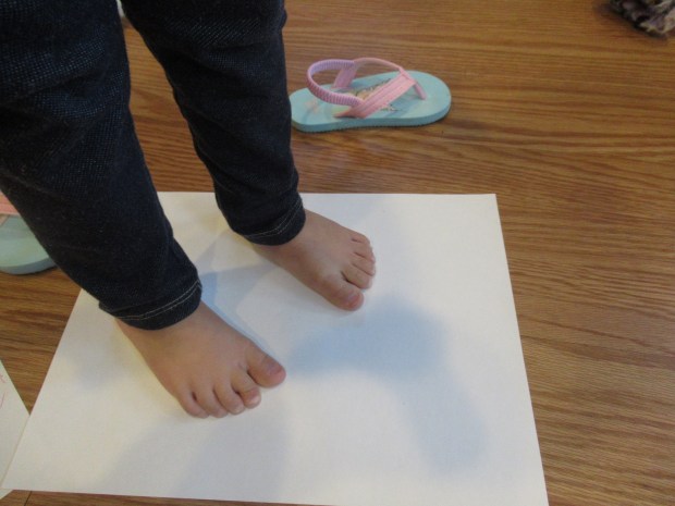 Foot Tracing “Pedicures” – joyful parenting