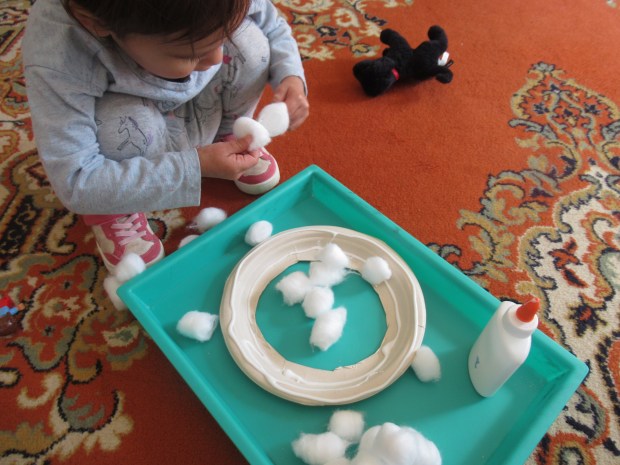 Paper Plate Sheep Mask – joyful parenting